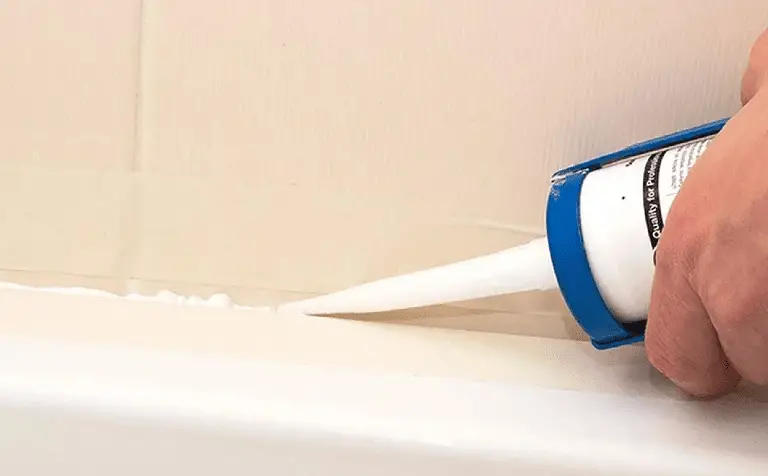 How To Remove Silicone Caulk: 2 Easy Methods (DIY Guide)